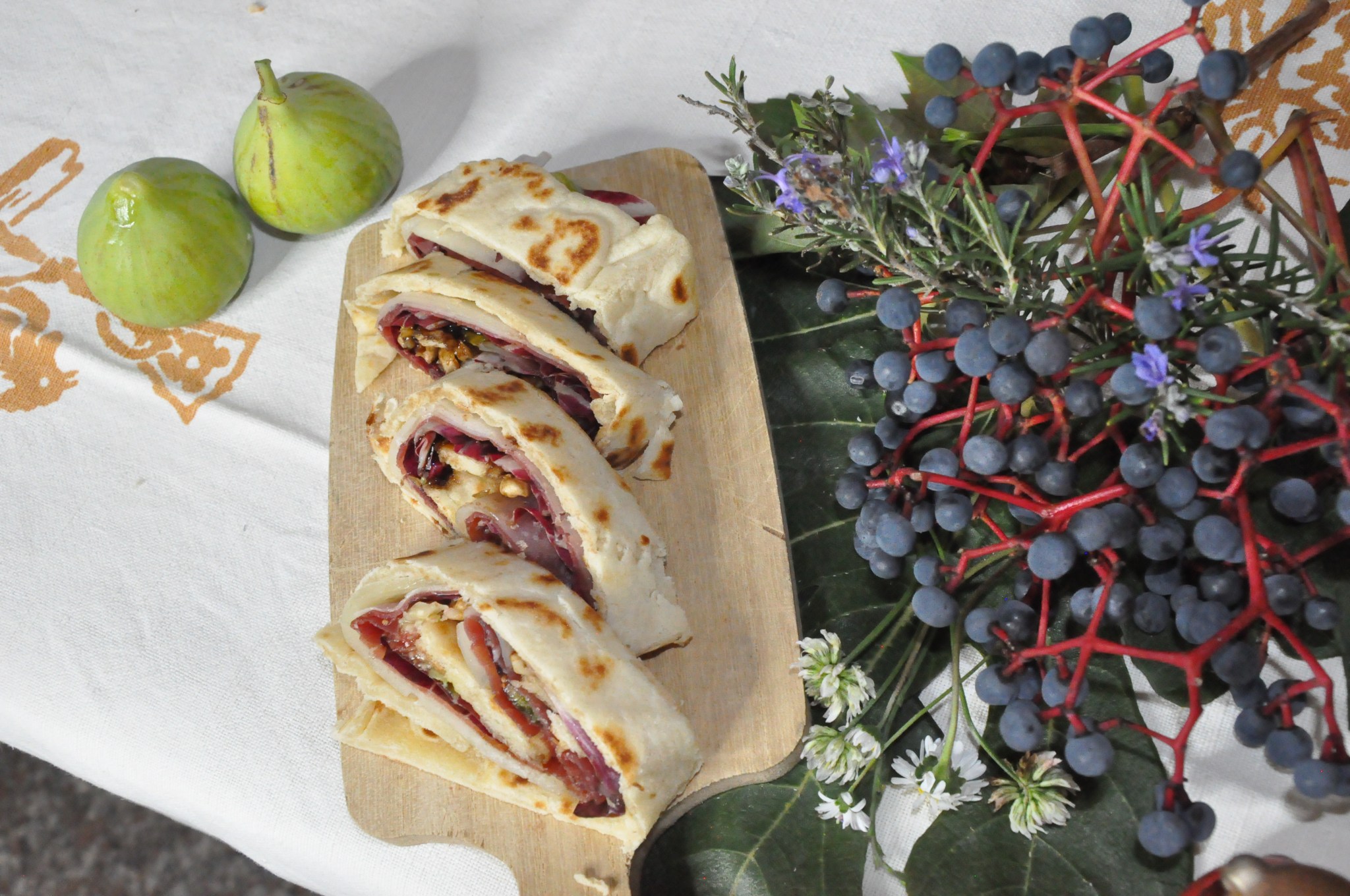 Rotolino di Piadina Romagnola | Meme's Kitchen Foodblog
